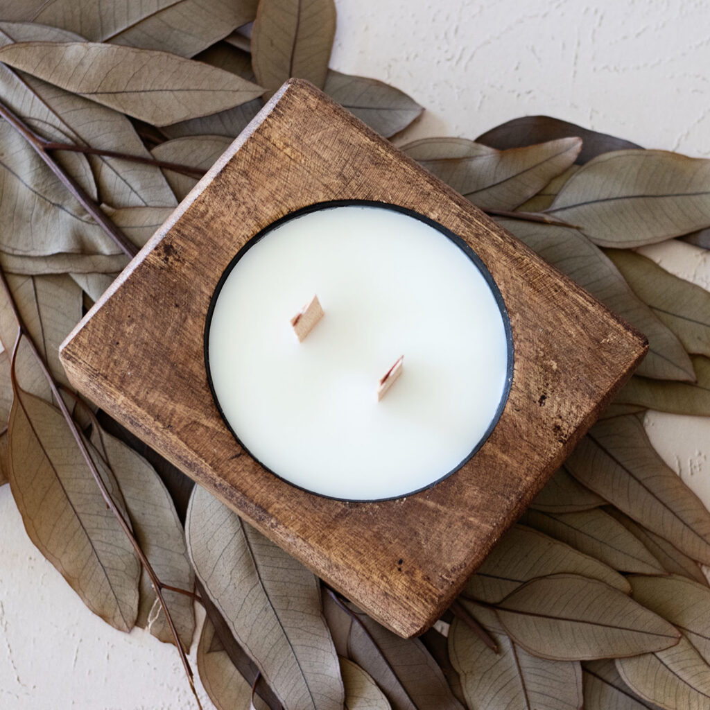 Easy Floating Candles DIY: How to Make a Candle Float